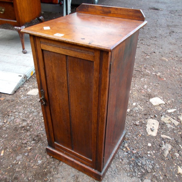 Bedside cabinet - South Perth Antiques & Collectables