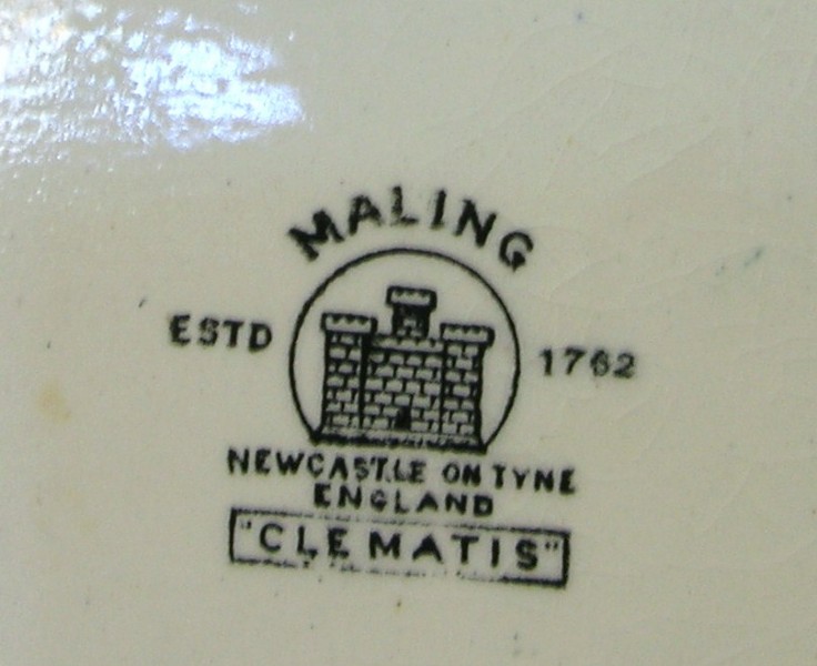 Maling Ware "Clematis" Basket - South Perth Antiques & Collectables