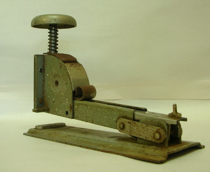 Vanguard No4 A+ Stapler - South Perth Antiques & Collectables