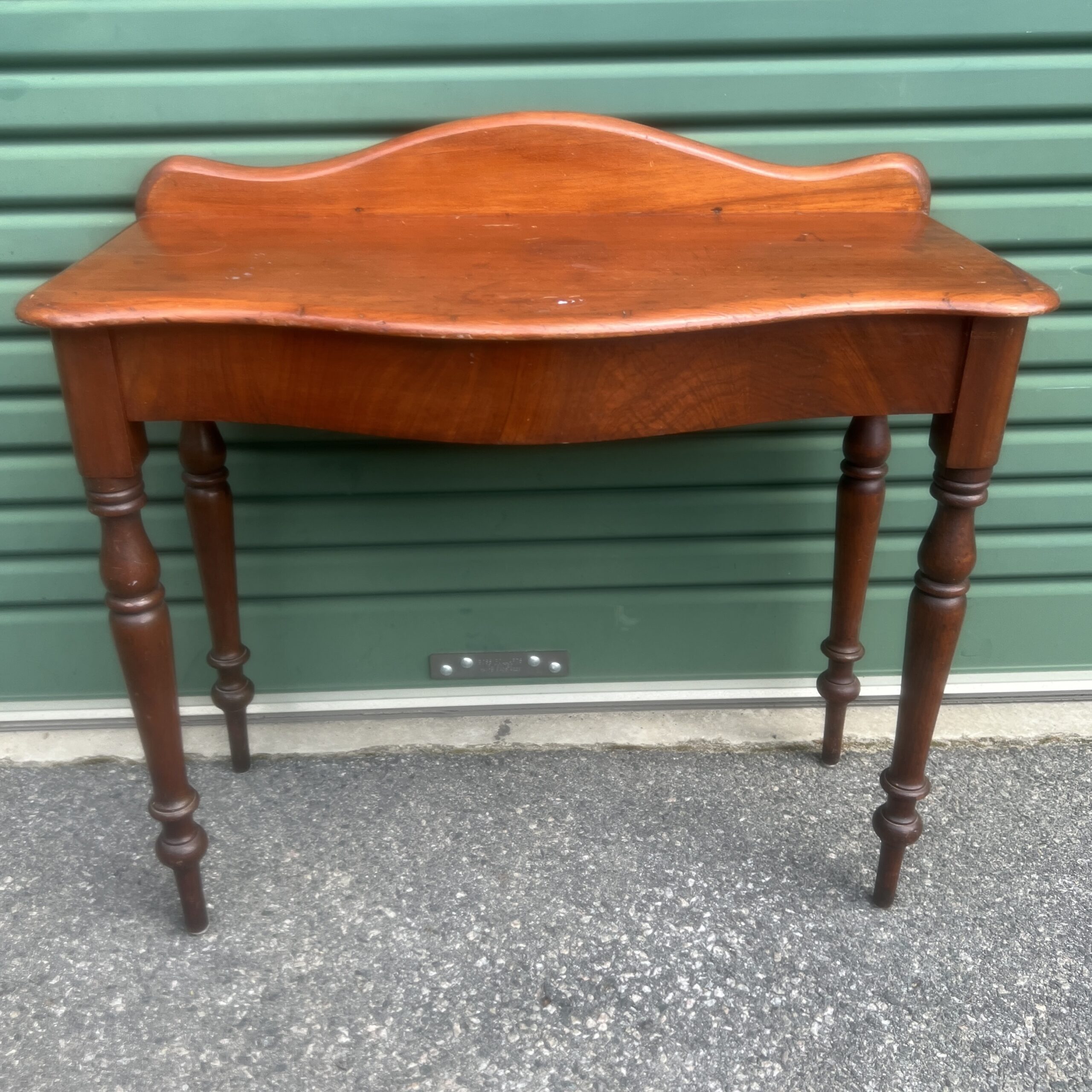 An Australian cedar side table - South Perth Antiques & Collectables