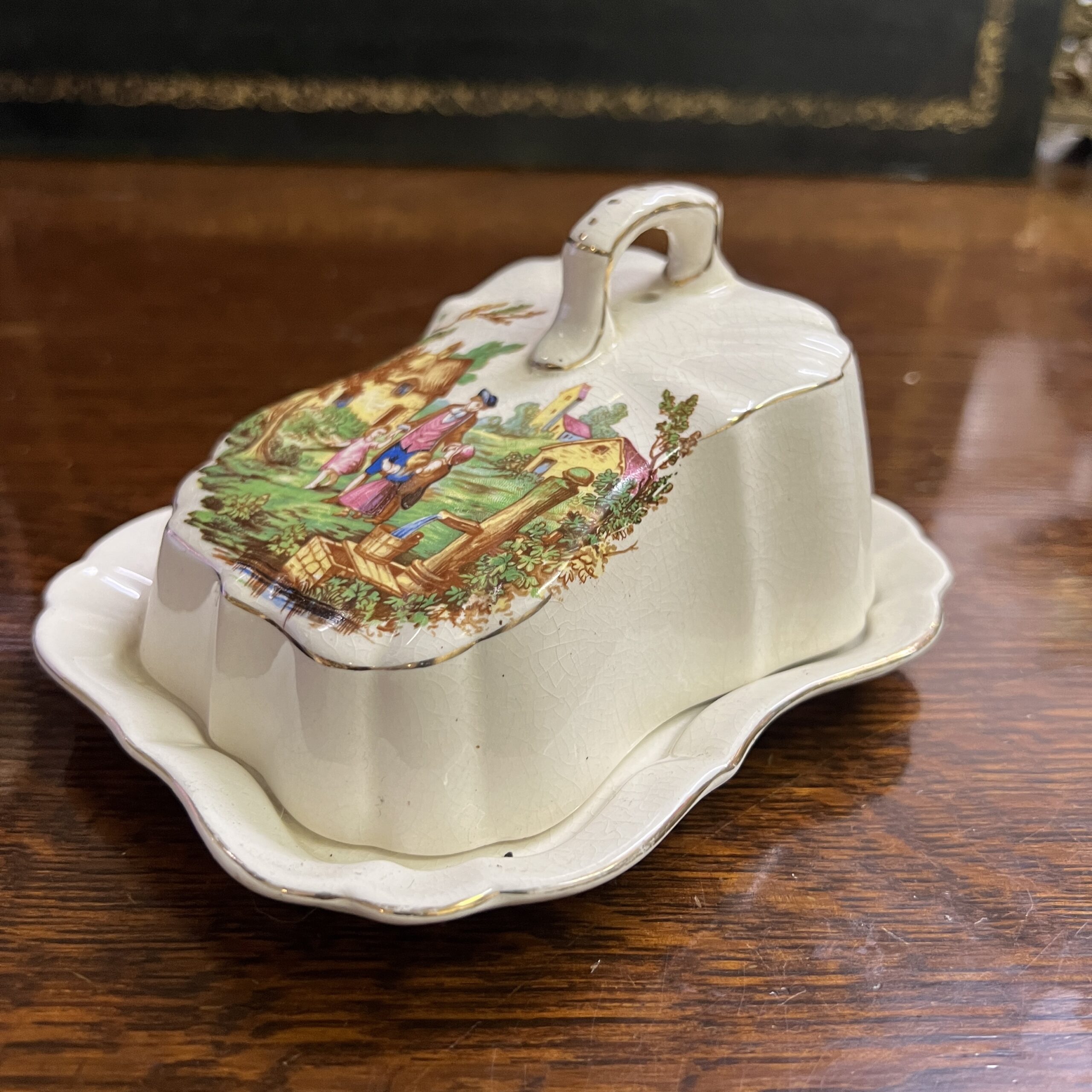 A Sandland ware country scene cheese dish - South Perth Antiques ...